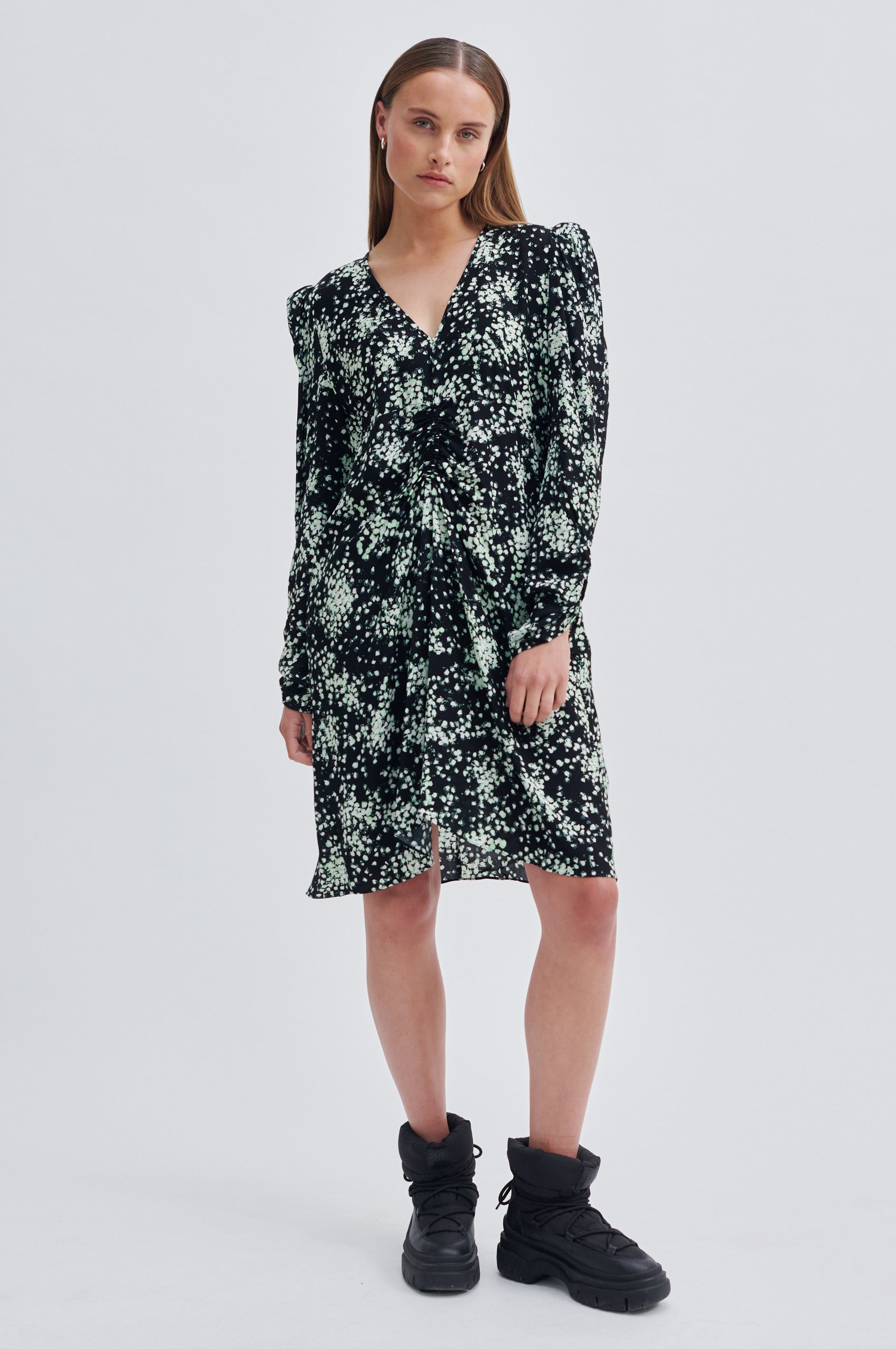 Dresses from Second Female | Free shipping over 1.000 – secondfemale.se